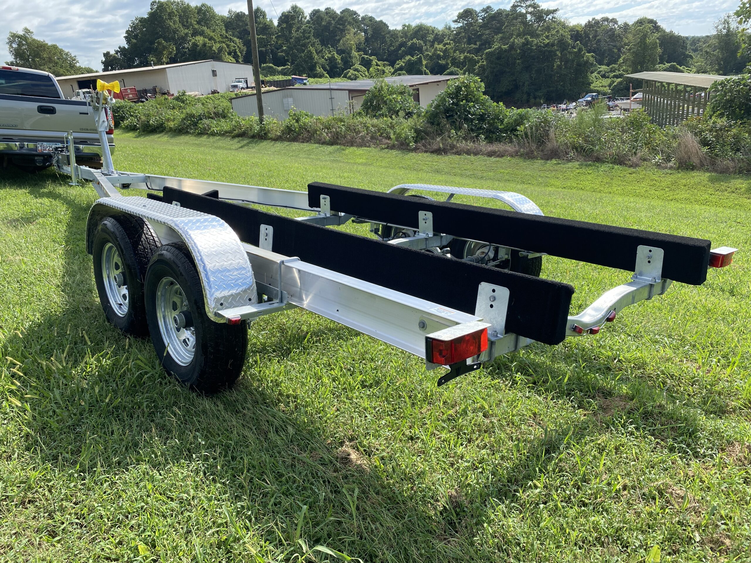 Venture Trailers VATB-7225 Aluminum Tandem Axle Bunk Trailer 7225 Load ...